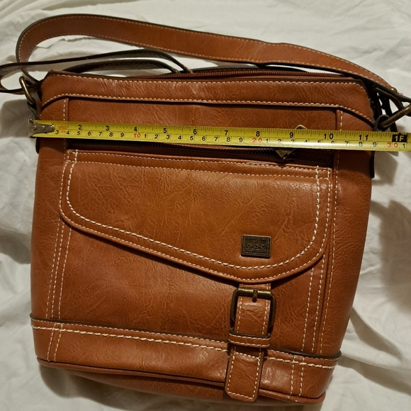 b.o.c. | Bags | Boc Crossbody Purse | Poshmark